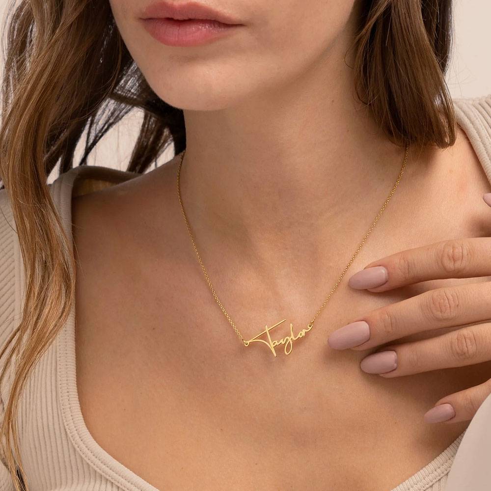 Custom Solid Gold Necklaces - Theo Grace