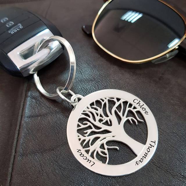 Personalized Family Tree Keychain in Sterling Silver - Theo Grace