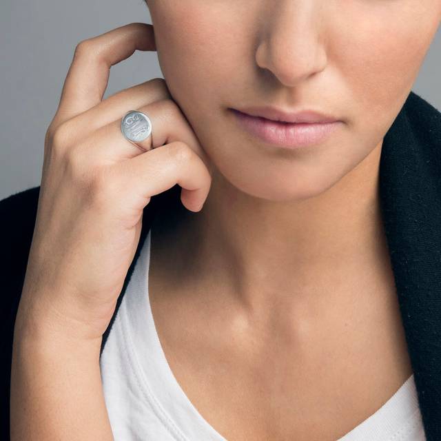 Signet Ring with Engraved Monogram for Women in Sterling Silver - Theo ...
